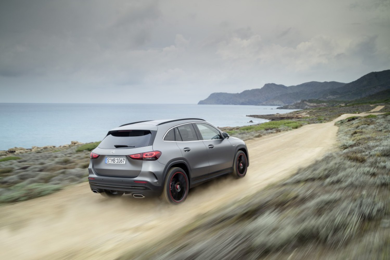 Mercedes-Benz GLA (H247) AMG GLA 35 (306 Hp) 4MATIC DCT